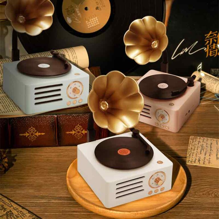 Old Fashioned Classic Style Bluetooth Speaker » Gift² for you @iregee.com